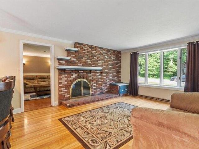 house with 3 bedroom, Raynham MA ES104835123