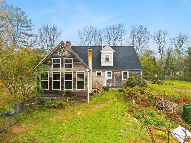house with 3 bedroom, Raynham MA ES103494111