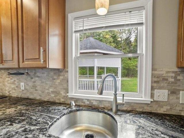 house with 3 bedroom, Raynham MA ES103496553