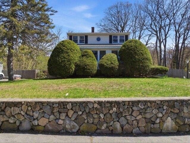 house with 3 bedroom, Reading MA DLS102859663
