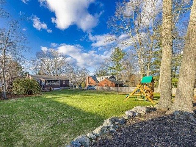 house with 3 bedroom, Reading MA DS102477373