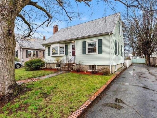 house with 3 bedroom, Reading MA DS102825966
