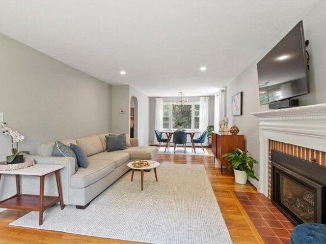 house with 3 bedroom, Reading MA DS103035844
