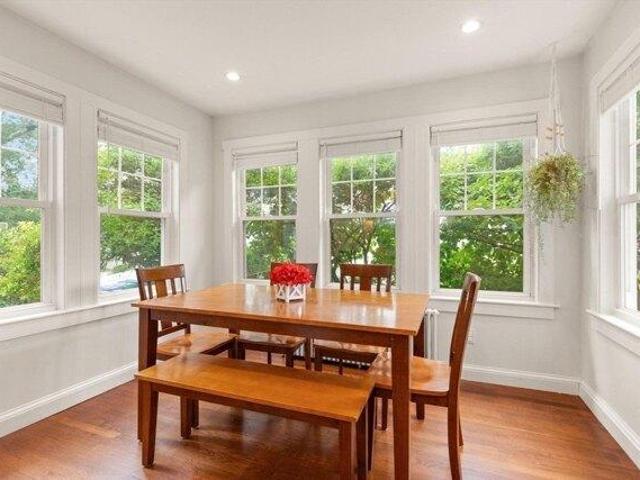 house with 3 bedroom, Reading MA ES104836012
