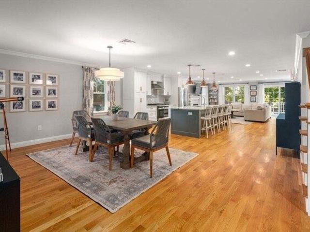 house with 3 bedroom, Reading MA ES105041242