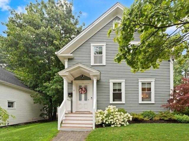 house with 3 bedroom, Reading MA ES105108660