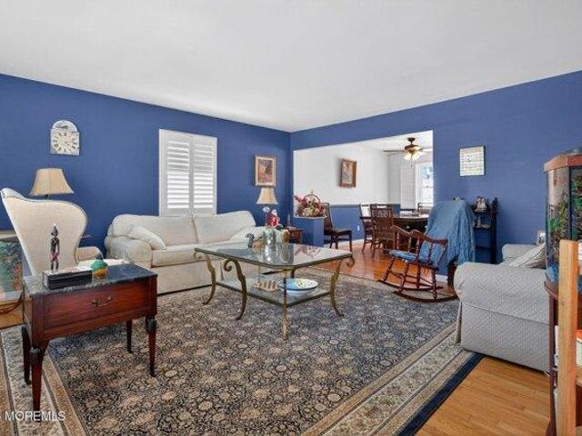 house with 3 bedroom, Red Bank NJ ES103619987