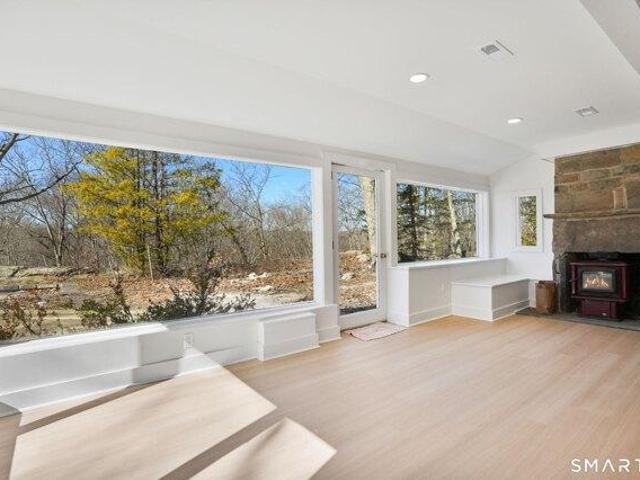 house with 3 bedroom, Redding CT DLS102217340
