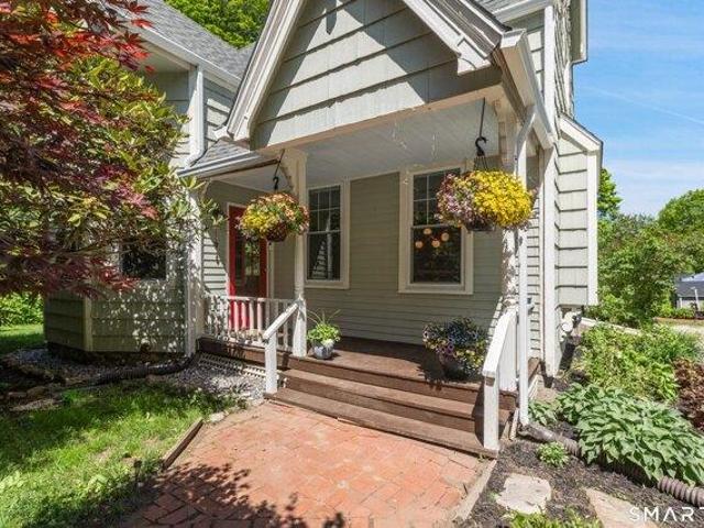 house with 3 bedroom, Redding CT DS104150028