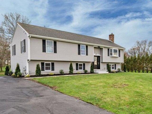 house with 3 bedroom, Rehoboth MA DS101896240