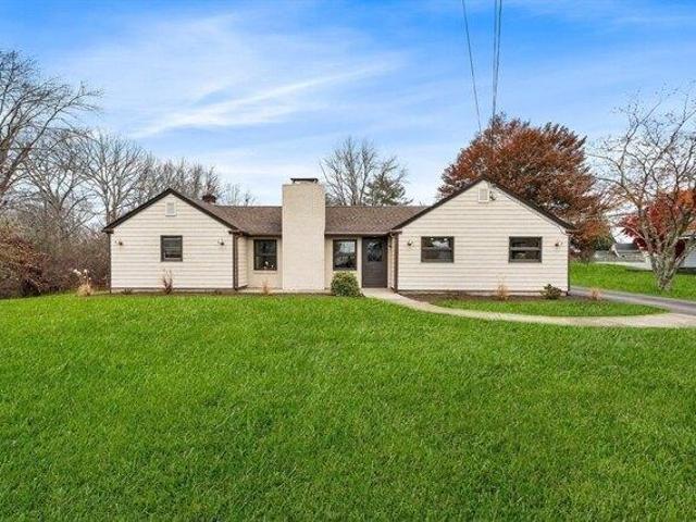 house with 3 bedroom, Rehoboth MA DS102256385