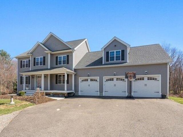 house with 3 bedroom, Rehoboth MA DS102959133