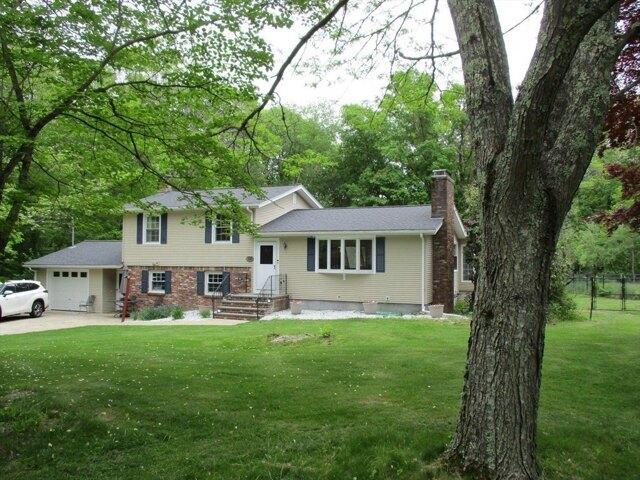 house with 3 bedroom, Rehoboth MA DS103221483