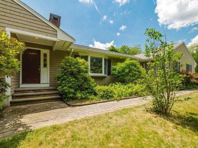 house with 3 bedroom, Rehoboth MA DS103667115