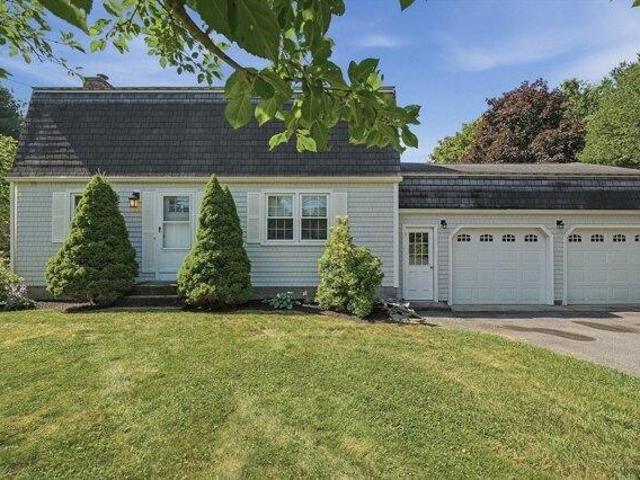 house with 3 bedroom, Rehoboth MA DS104190611