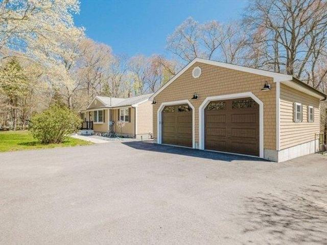 house with 3 bedroom, Rehoboth MA ES103184591
