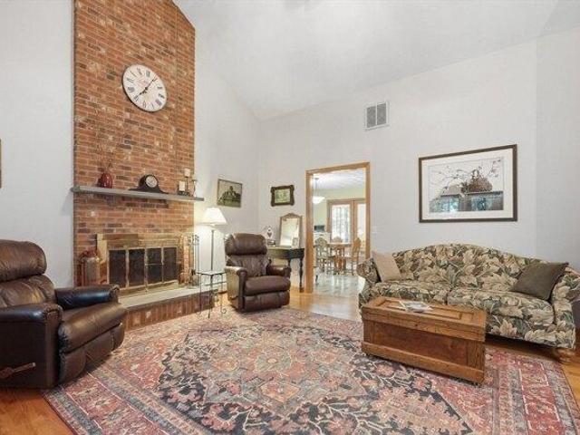 house with 3 bedroom, Rehoboth MA ES104791094