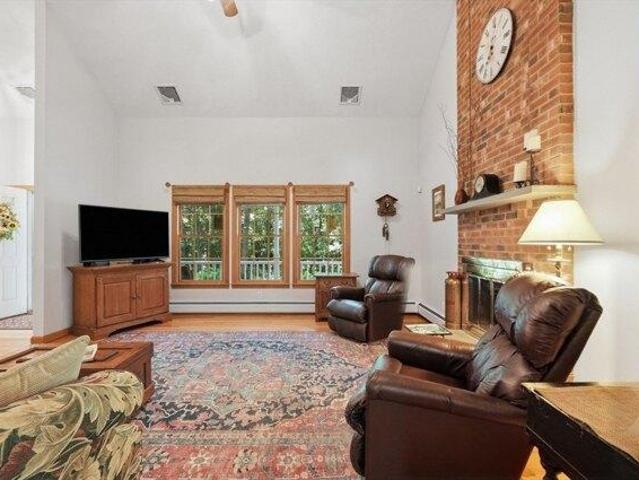 house with 3 bedroom, Rehoboth MA ES105158810