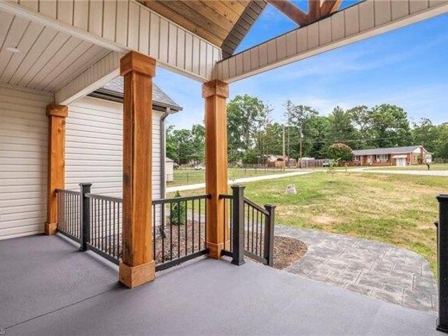 house with 3 bedroom, Reidsville NC ES103601856