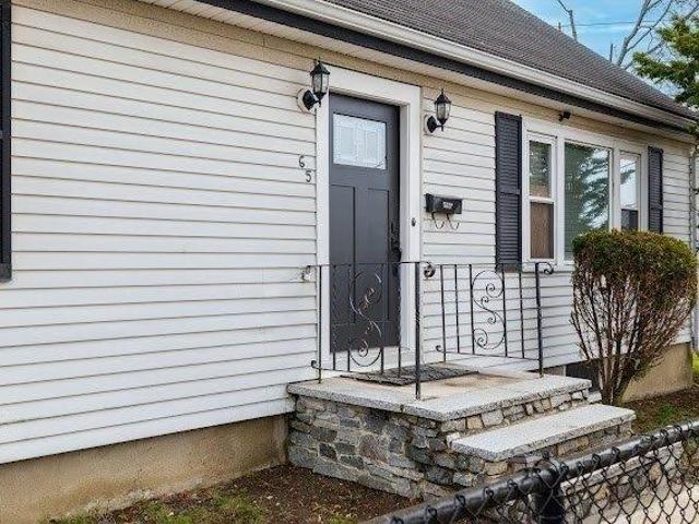 house with 3 bedroom, Revere MA DLS102411367