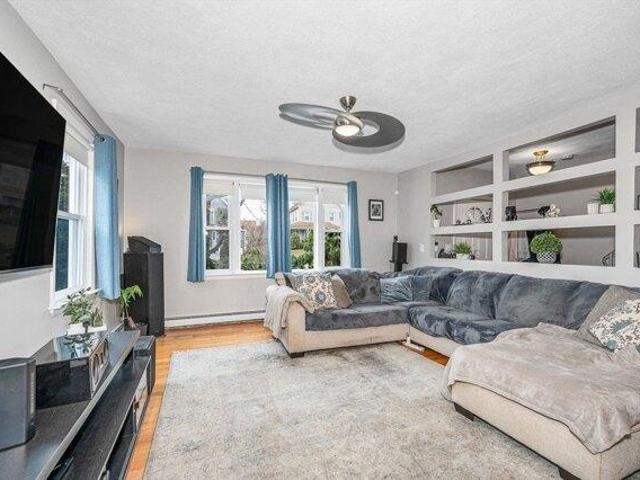 house with 3 bedroom, Revere MA DS102531128