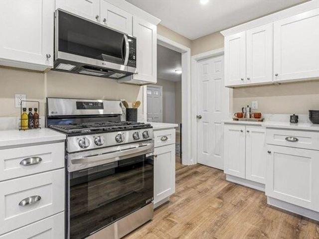 house with 3 bedroom, Revere MA DS102565276
