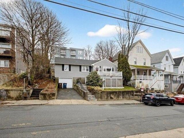 house with 3 bedroom, Revere MA DS102671077