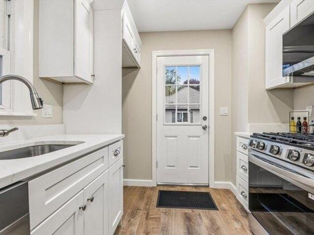 house with 3 bedroom, Revere MA ES103624624
