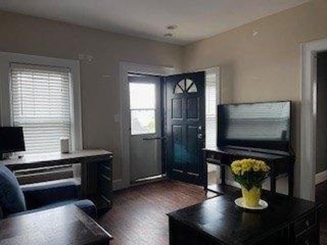 house with 3 bedroom, Revere MA ES103808899