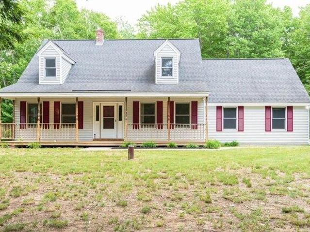 house with 3 bedroom, Rindge NH DS104445290
