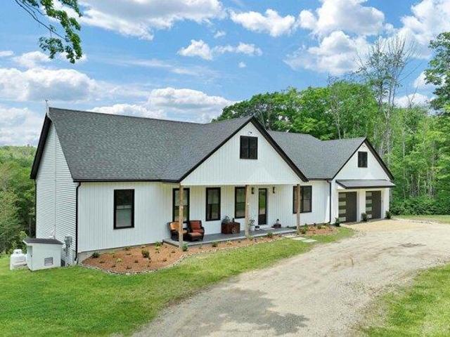 house with 3 bedroom, Rindge NH ES105233296