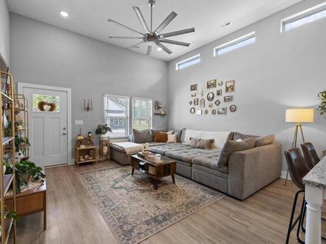 house with 3 bedroom, Ringgold GA DLS93129988