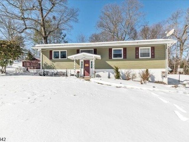 house with 3 bedroom, Ringwood NJ DLS101631515