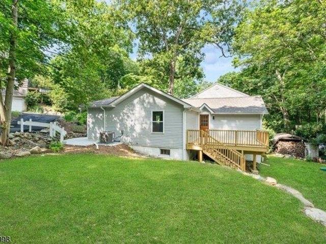 house with 3 bedroom, Ringwood NJ ES104235488