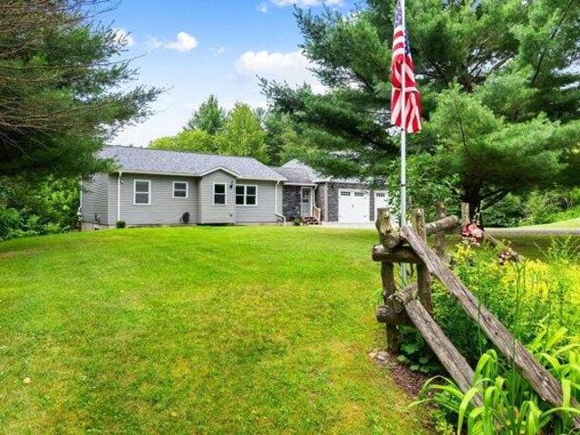 house with 3 bedroom, Richford VT ES104850185