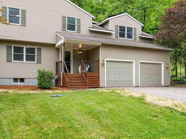 house with 3 bedroom, Richmond VT DS103074081