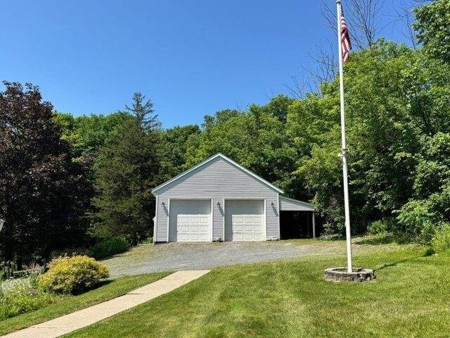 house with 3 bedroom, Richmond VT ES103970108