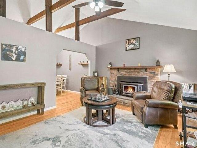 house with 3 bedroom, Ridgefield CT DS104149158