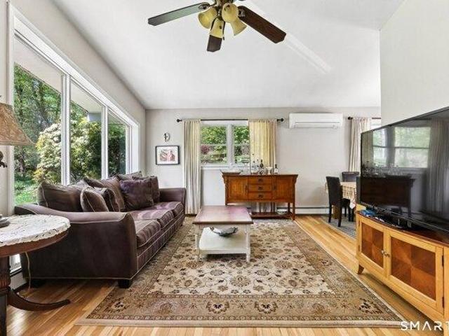 house with 3 bedroom, Ridgefield CT ES104115675