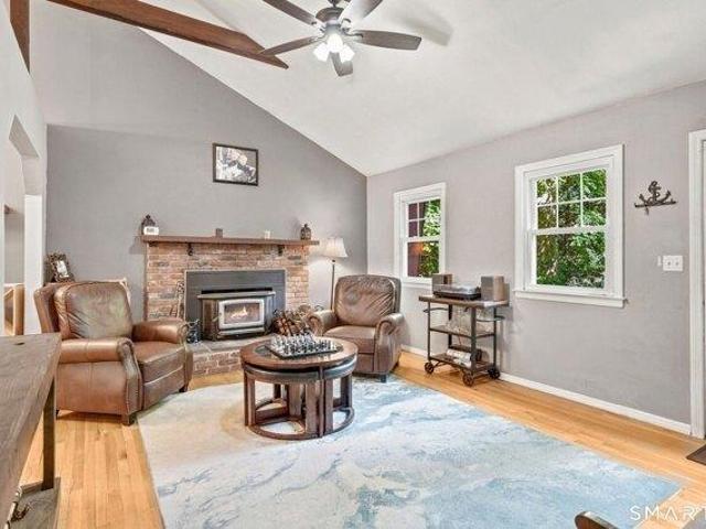 house with 3 bedroom, Ridgefield CT ES104149158
