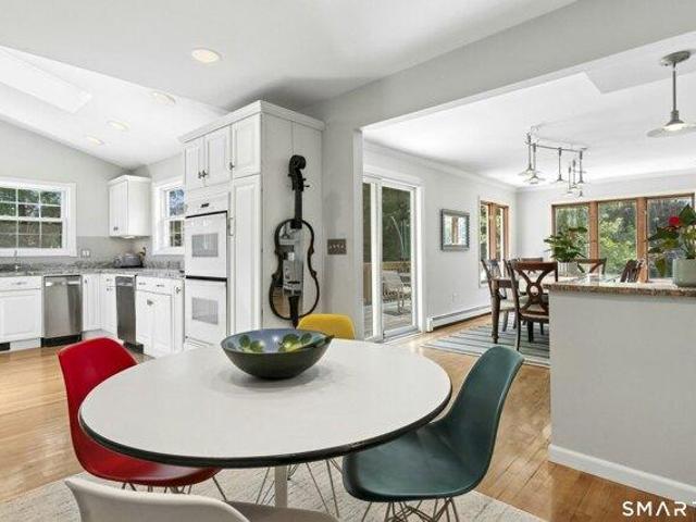 house with 3 bedroom, Ridgefield CT ES105174346