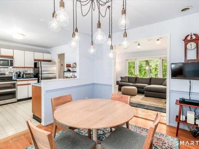 house with 3 bedroom, Ridgefield CT ES105192574