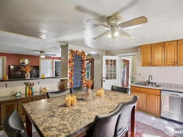house with 3 bedroom, Ridgewood NJ ES105144064