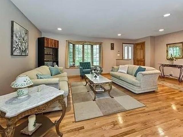 house with 3 bedroom, River Edge NJ ES104831300
