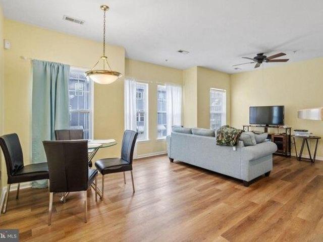 house with 3 bedroom, Riverside NJ DLS102775907
