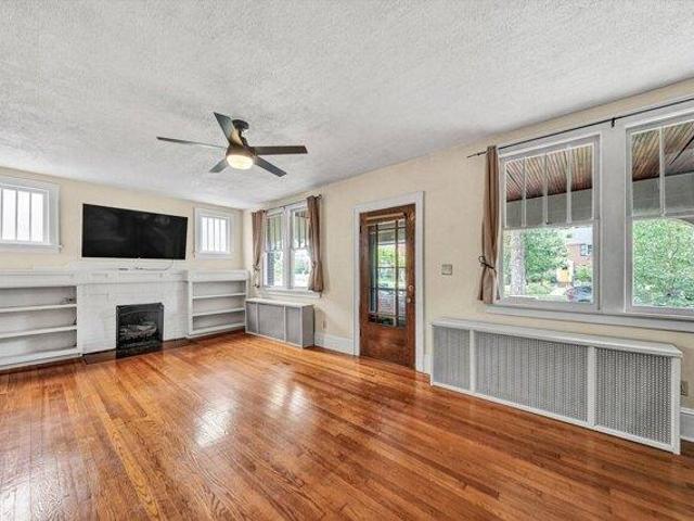 house with 3 bedroom, Roanoke VA ES104901471