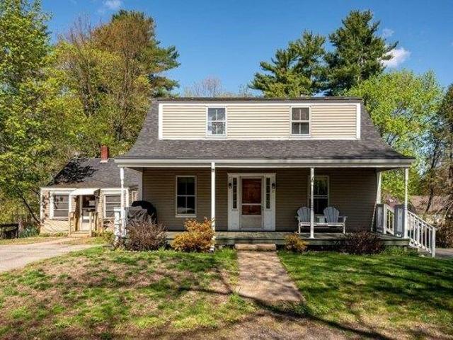 house with 3 bedroom, Rochester NH DLS102315347