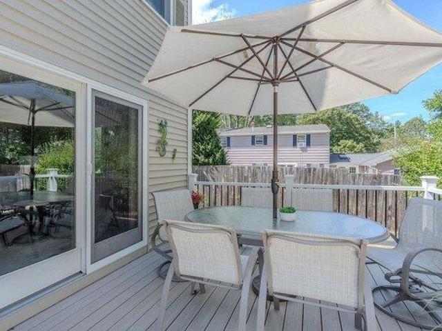 house with 3 bedroom, Rochester NH DLS103072870