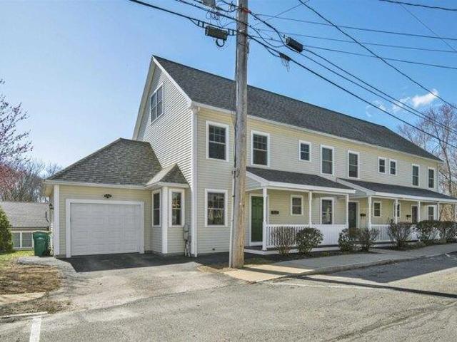 house with 3 bedroom, Rochester NH DS102214251