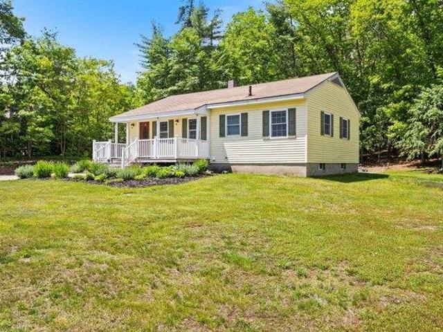 house with 3 bedroom, Rochester NH DS103184727